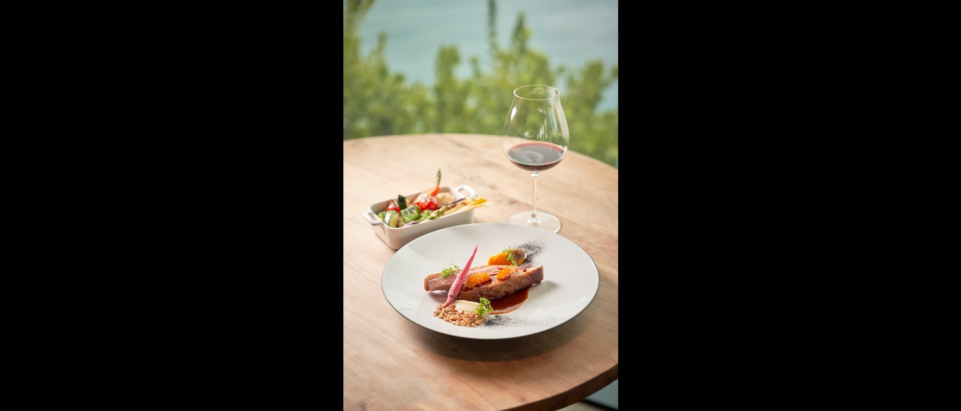 Avista & Lounges Restaurant | Funchal | PortoBay